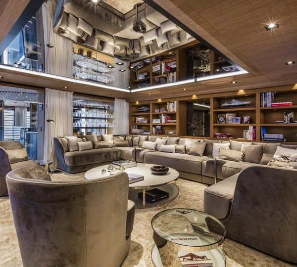 Tankoa Suerte Interior – Luxury Yacht Browser | by CHARTERWORLD ...